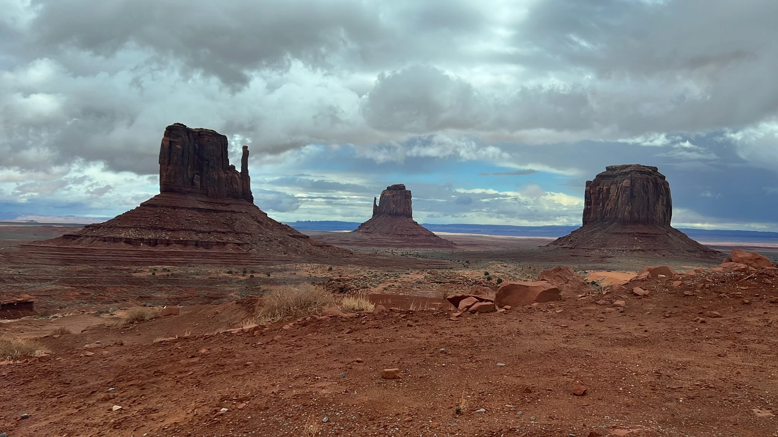 The Best Way To See Monument Valley — Monica Goes Travel Show & Blog