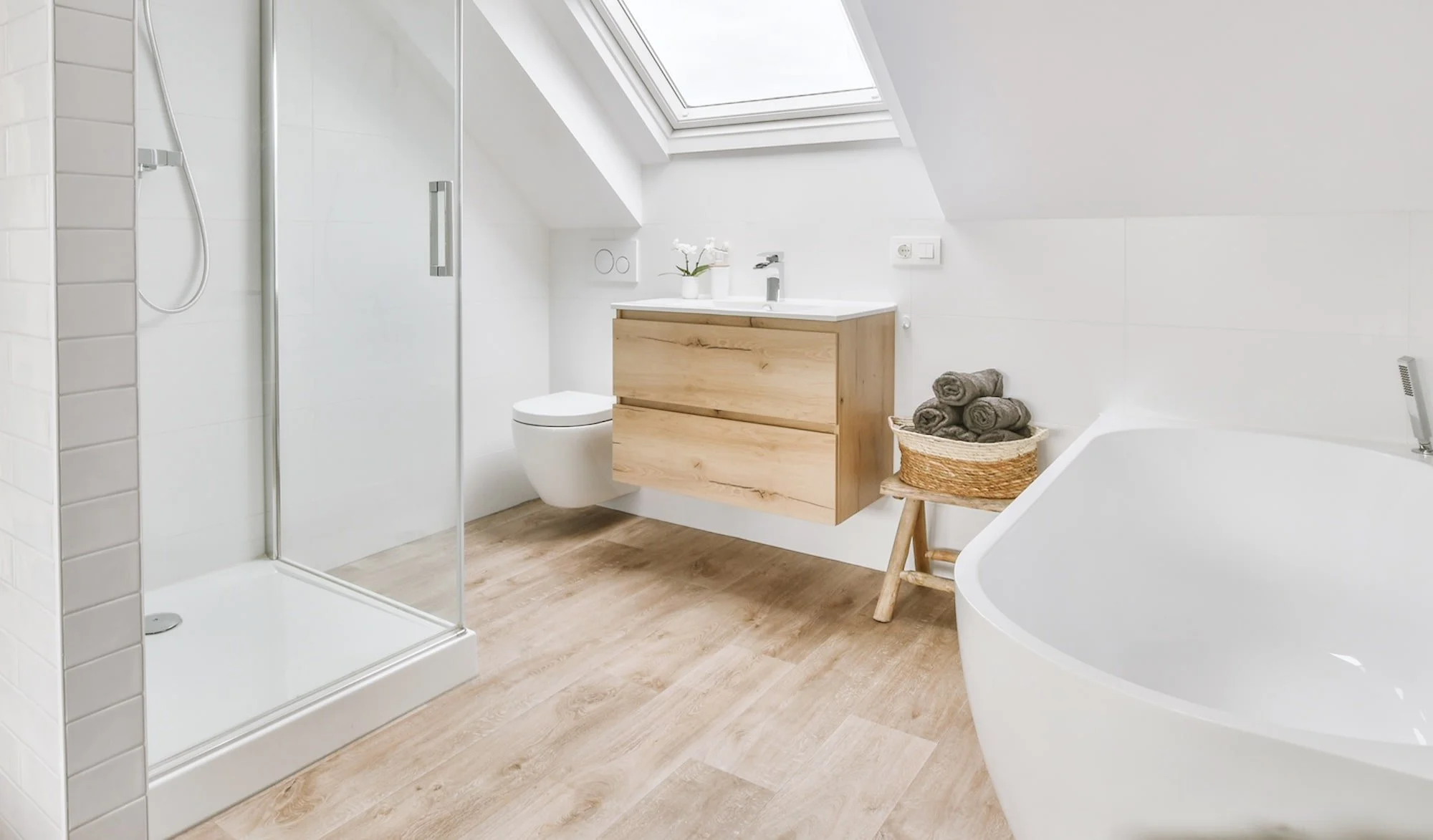 Top Bathroom Flooring Ideas for a Luxurious Finish | Plumb Factory