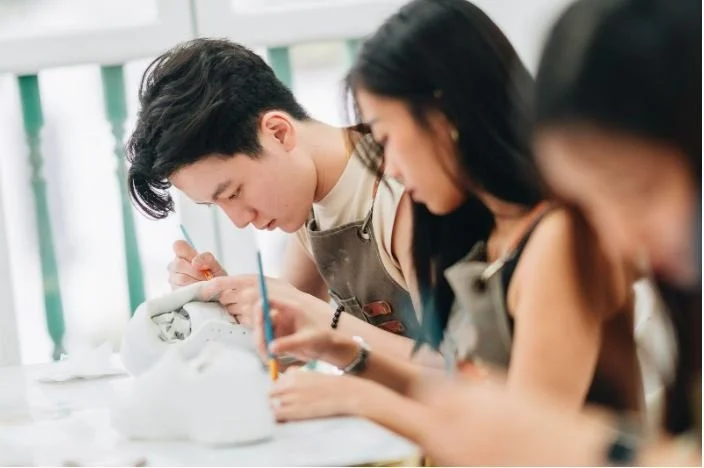 Top 20 Indoor Team Building Activities in Singapore (2025) — Artistra ...