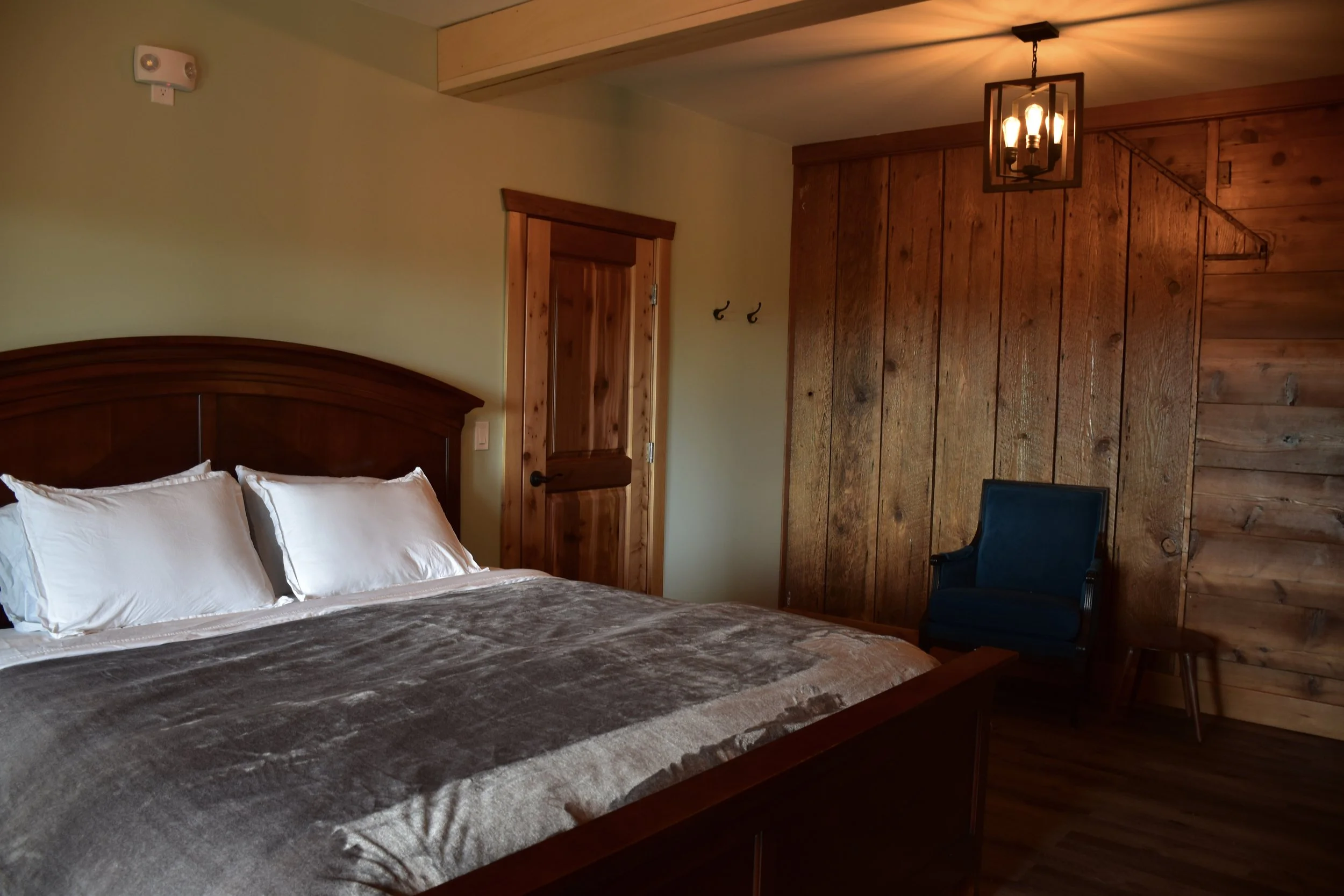 Stay — Hekate's Retreat