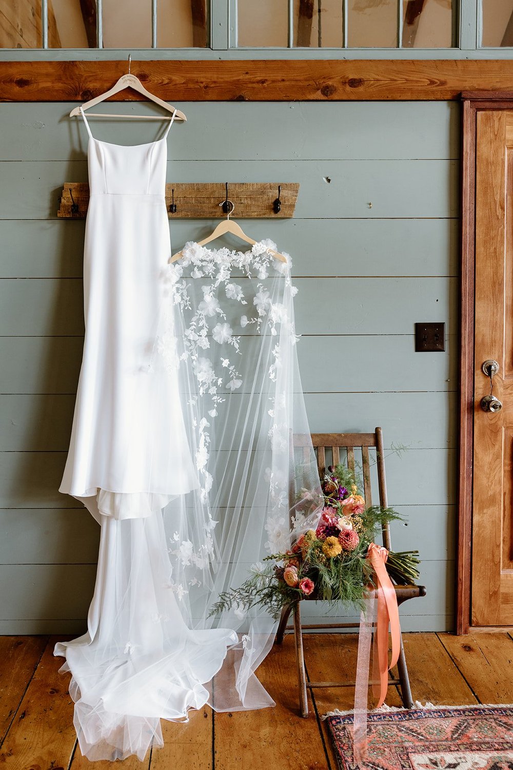 A Colorful, Flower-Filled Wedding At 1774 Inn, Phippsburg, Maine: Matt ...