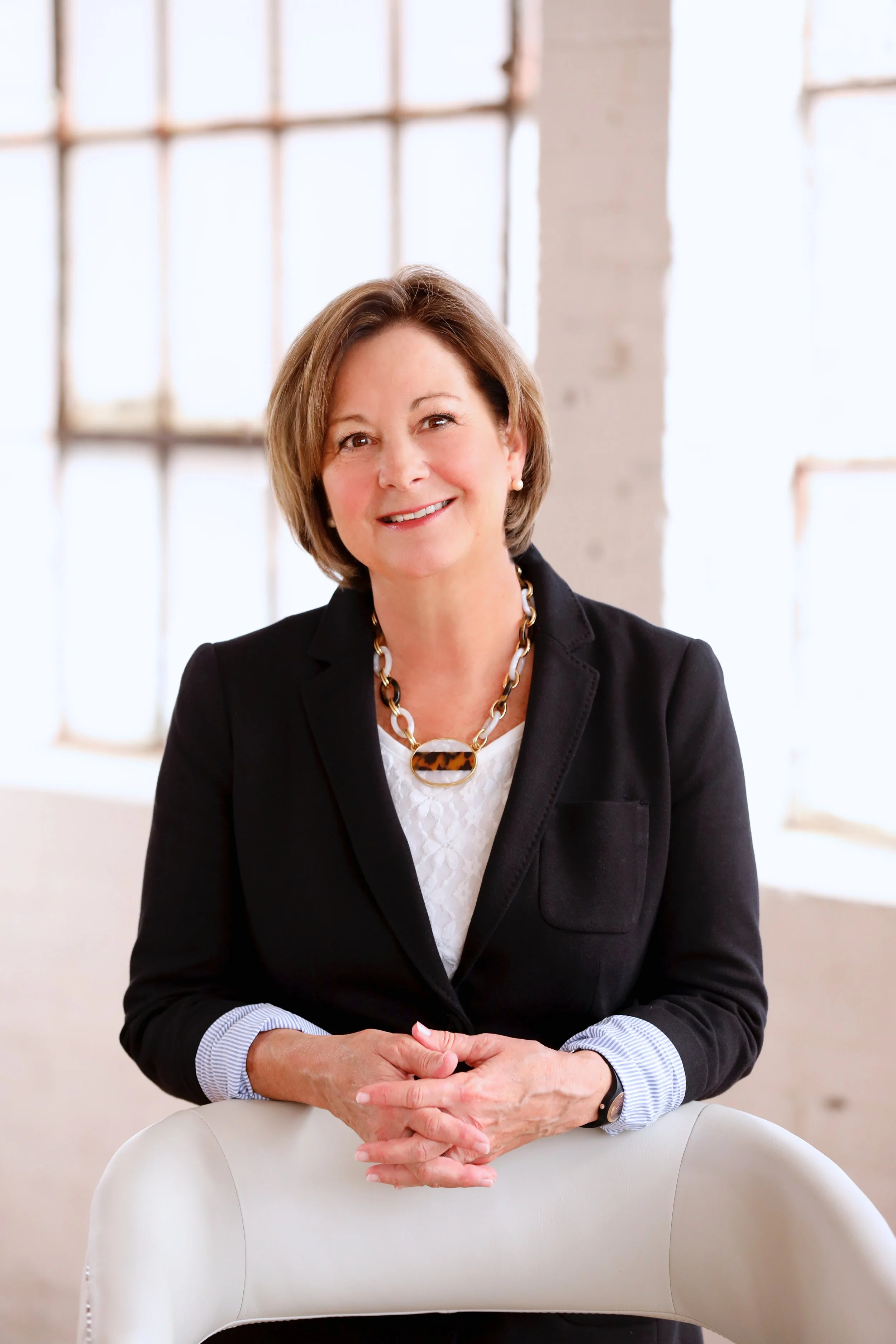 Tammy Brice Creative | Professional Headshots for realtors, lawyers ...