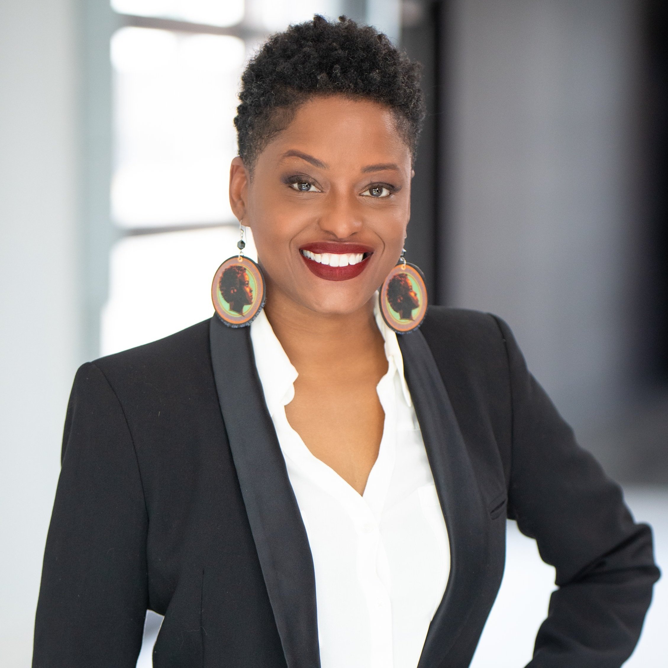 Tammy Brice Creative specializes in Professional Headshots for realtors ...