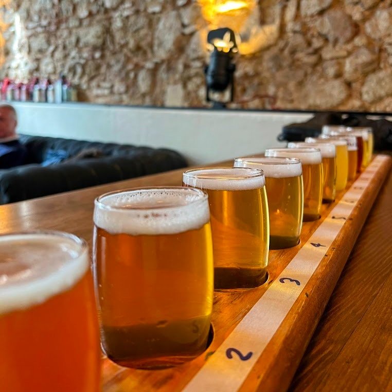 Best Bars in Lisbon 2025 — Queen of The Exit Row
