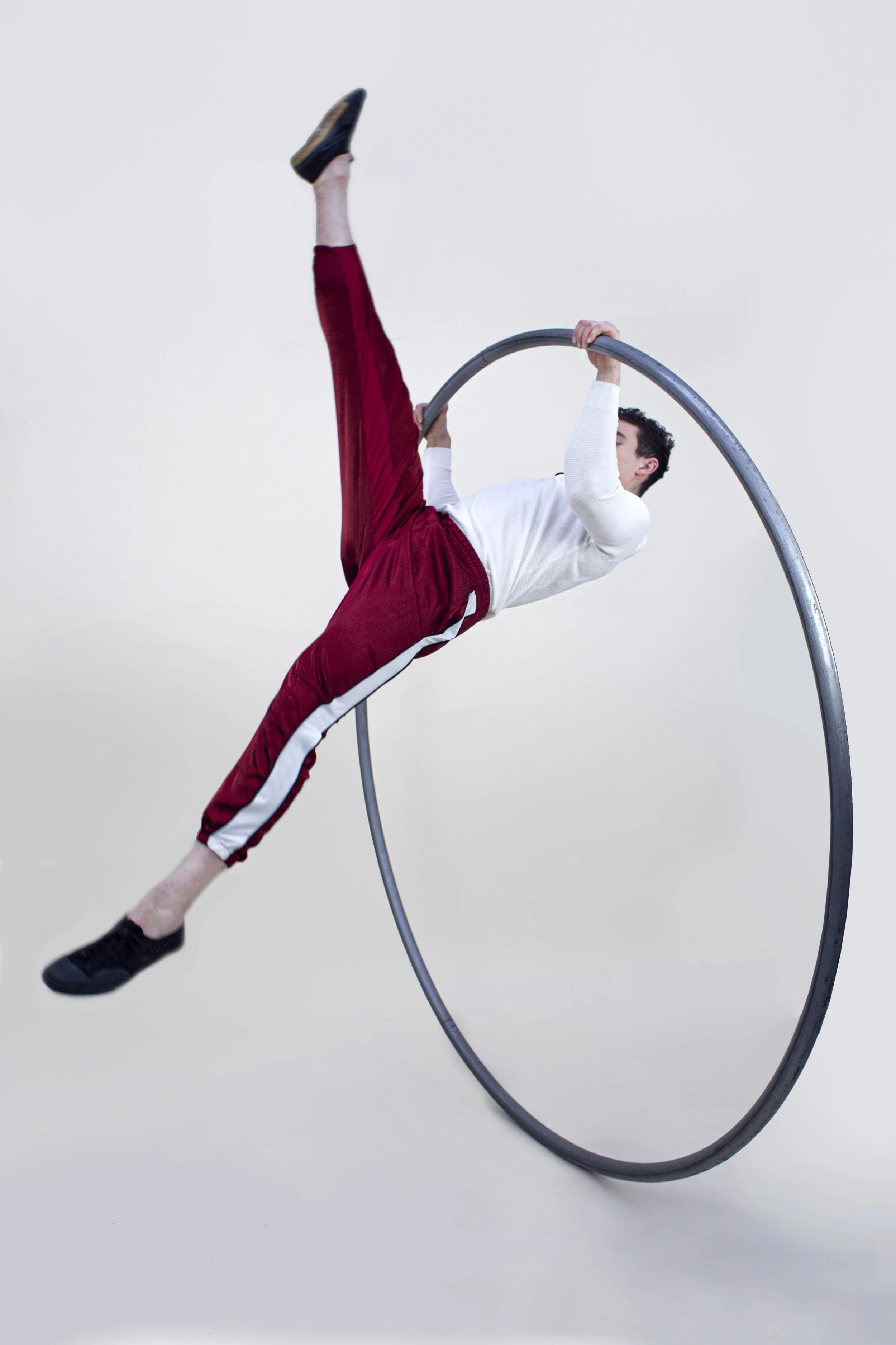 Book Circus Acts / Hire Circus Performers | Juggling, Cyr Wheel ...