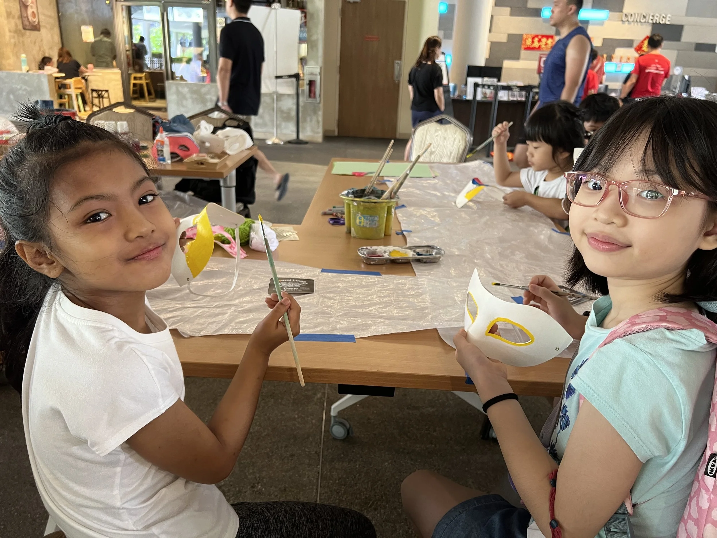 Infinite Scroll — Mural Lingo