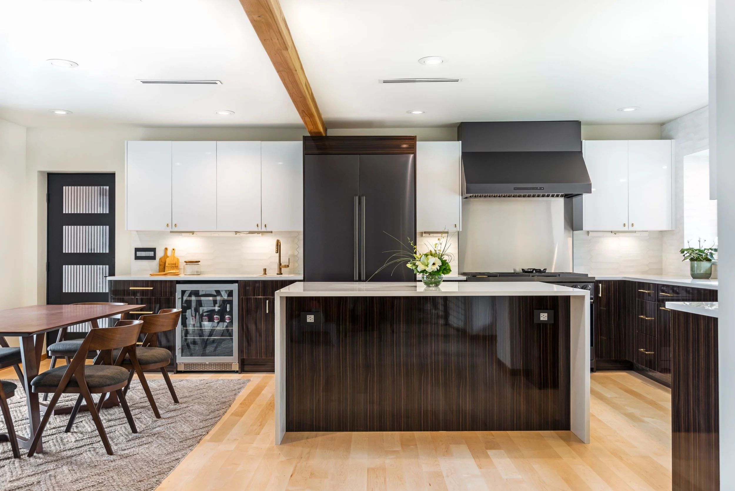 Signature Design and Cabinetry