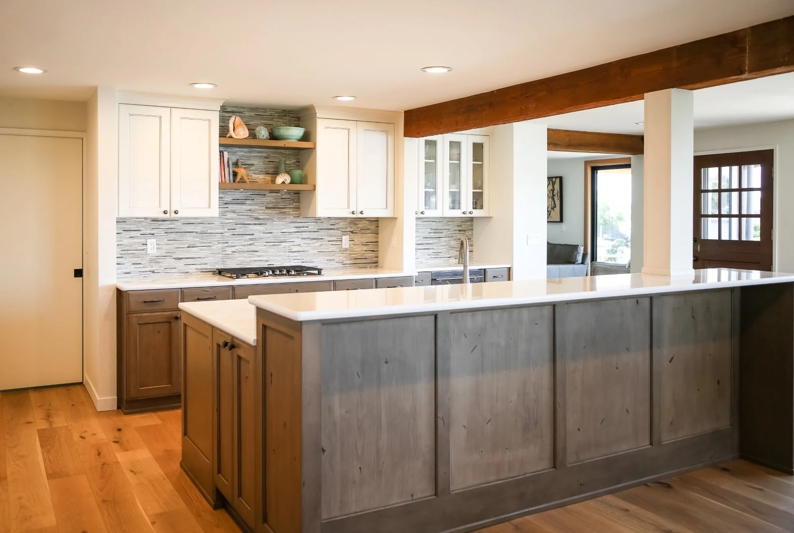 Beachfront Alder — GALLERY