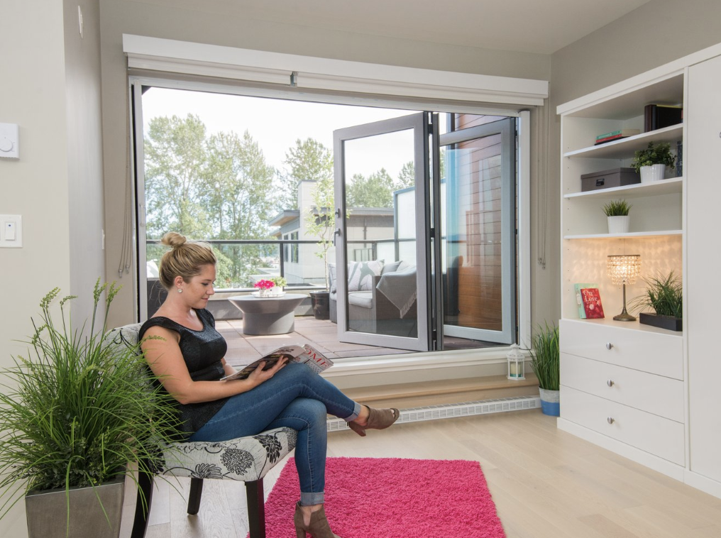 New Oversized Retractable Door Screen