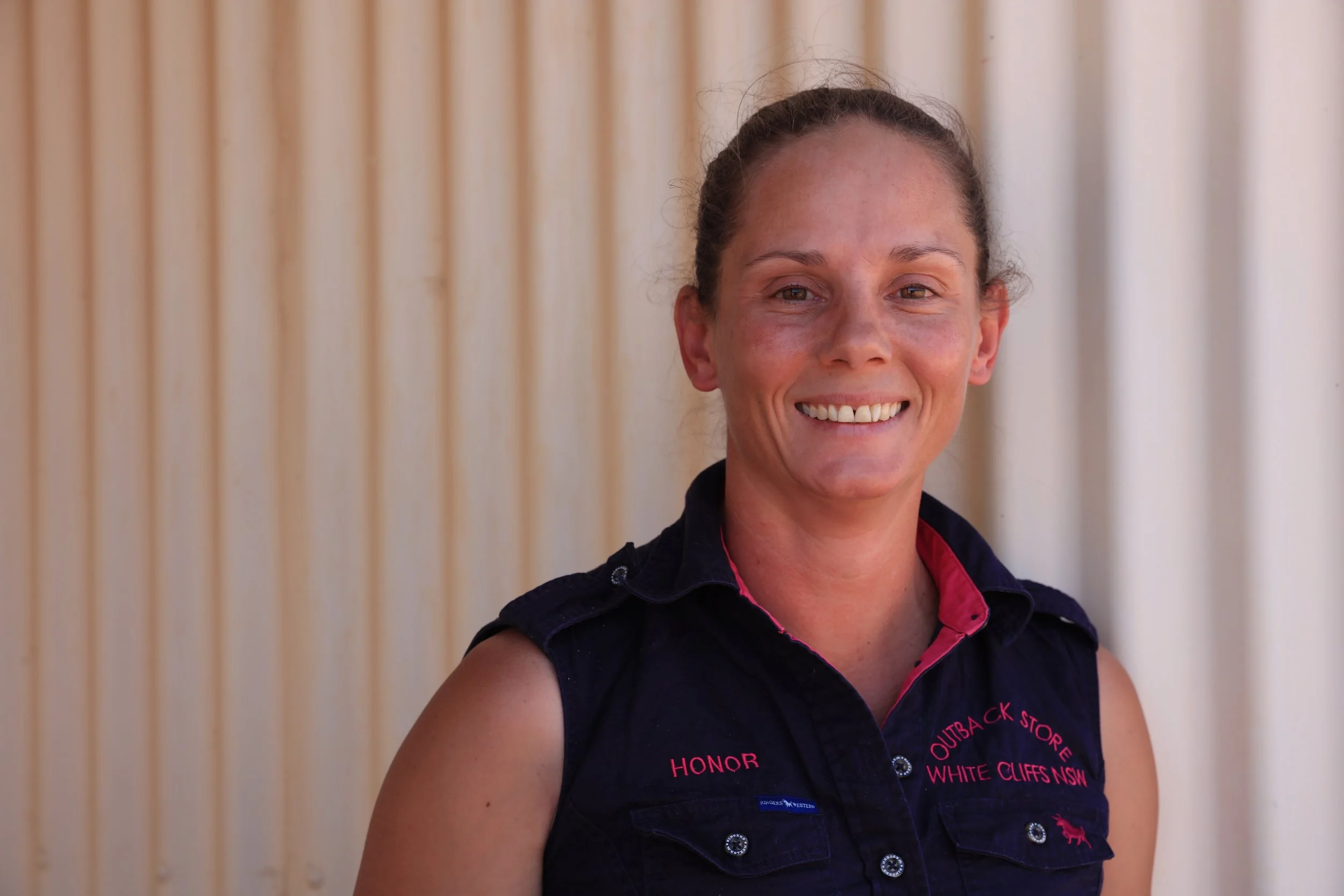 Honor Taylor: White Cliffs Outback Store — BUSH JOURNAL