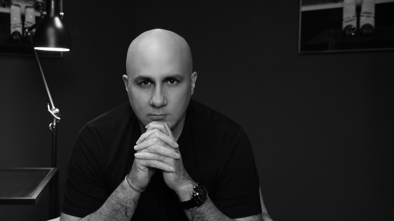 Couchonomics with Arjun