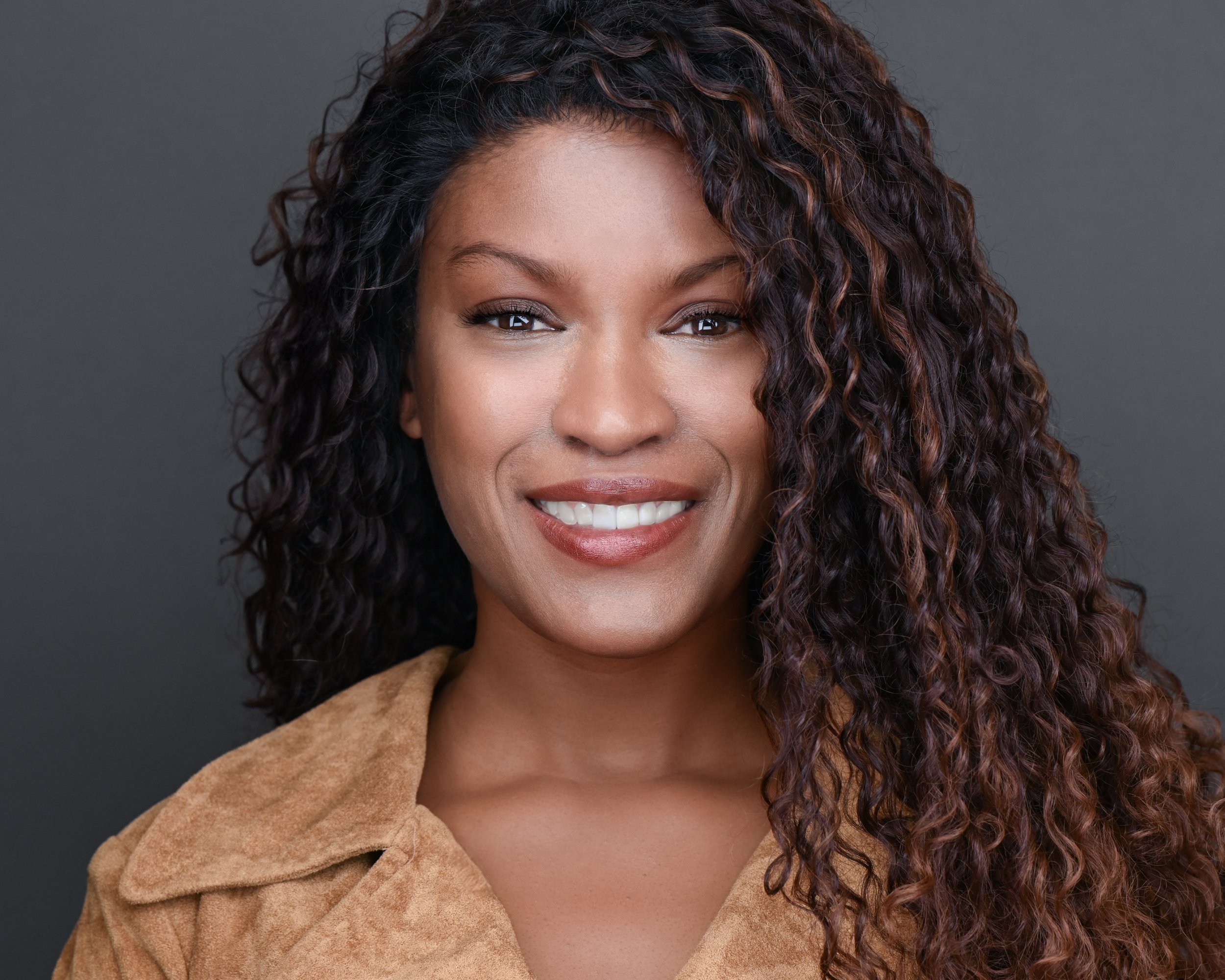 Professional Headshots in Sterling, VA - Studio 151 Photography ...