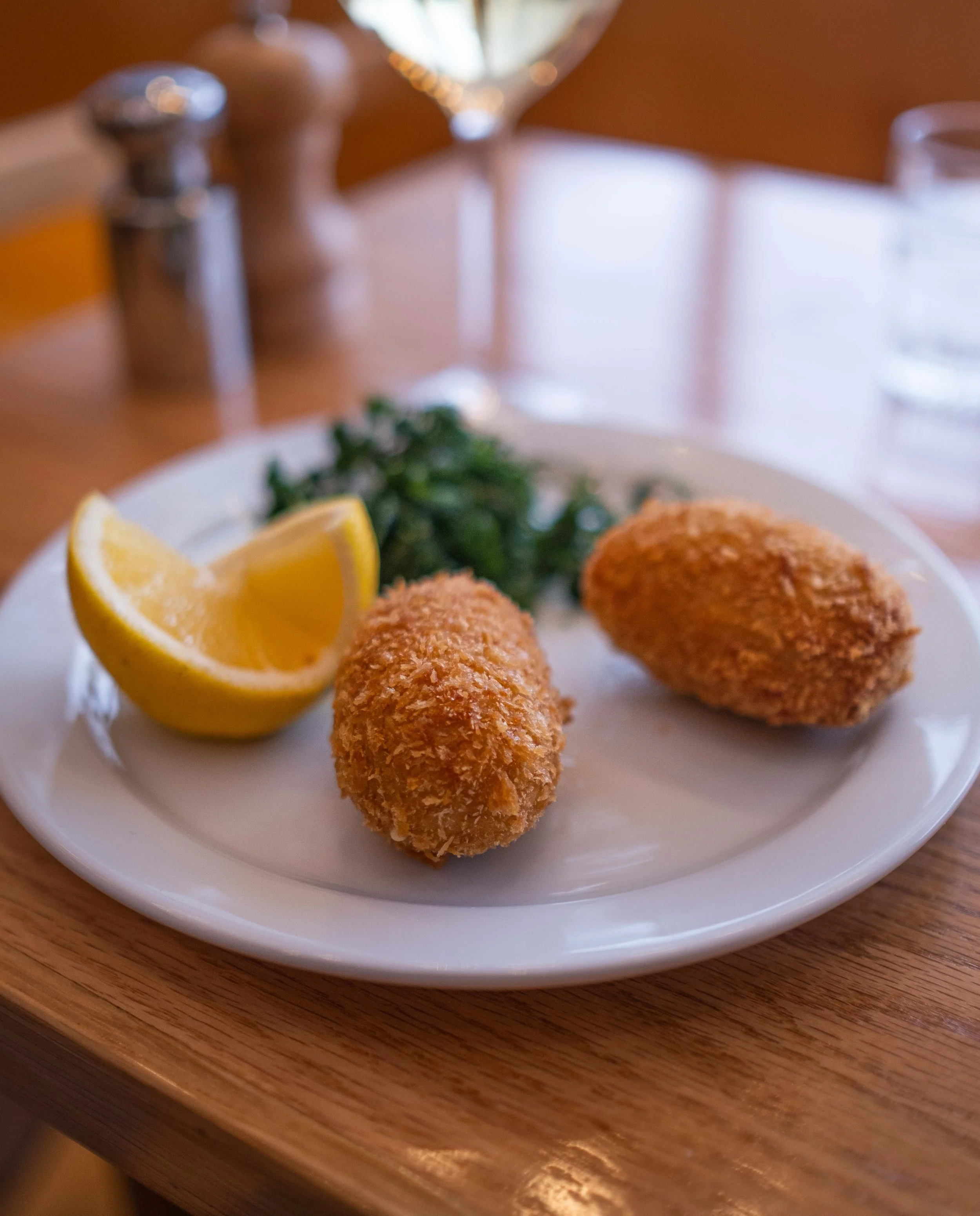 Le Variétés — Litvine Society