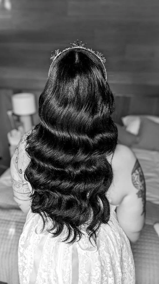 Flamingo Amy Wedding Hairstyling