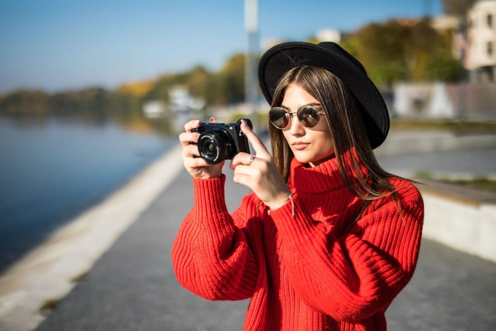 Outdoor vs Studio Portraits – Choose Your Perfect Style Today