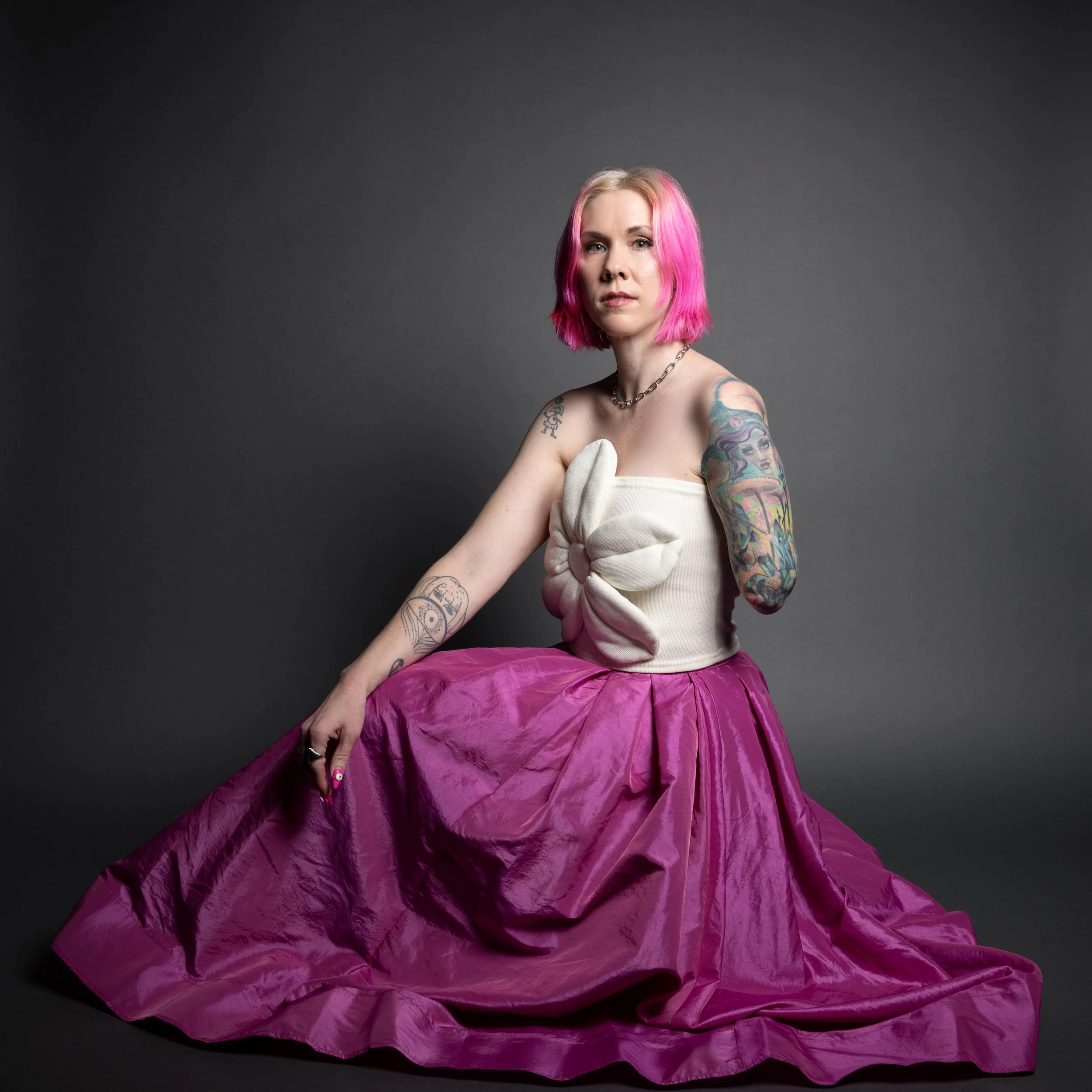 Biography — Kim Hopson