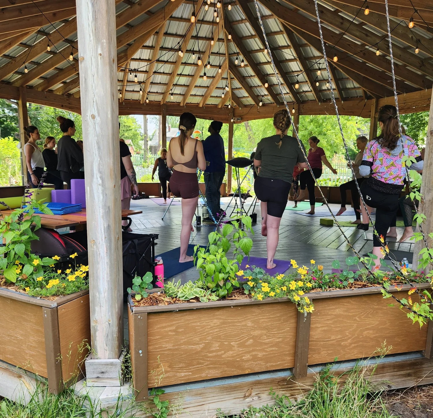 Detroit Abloom | Explore, Grow, Thrive – Join Us Today