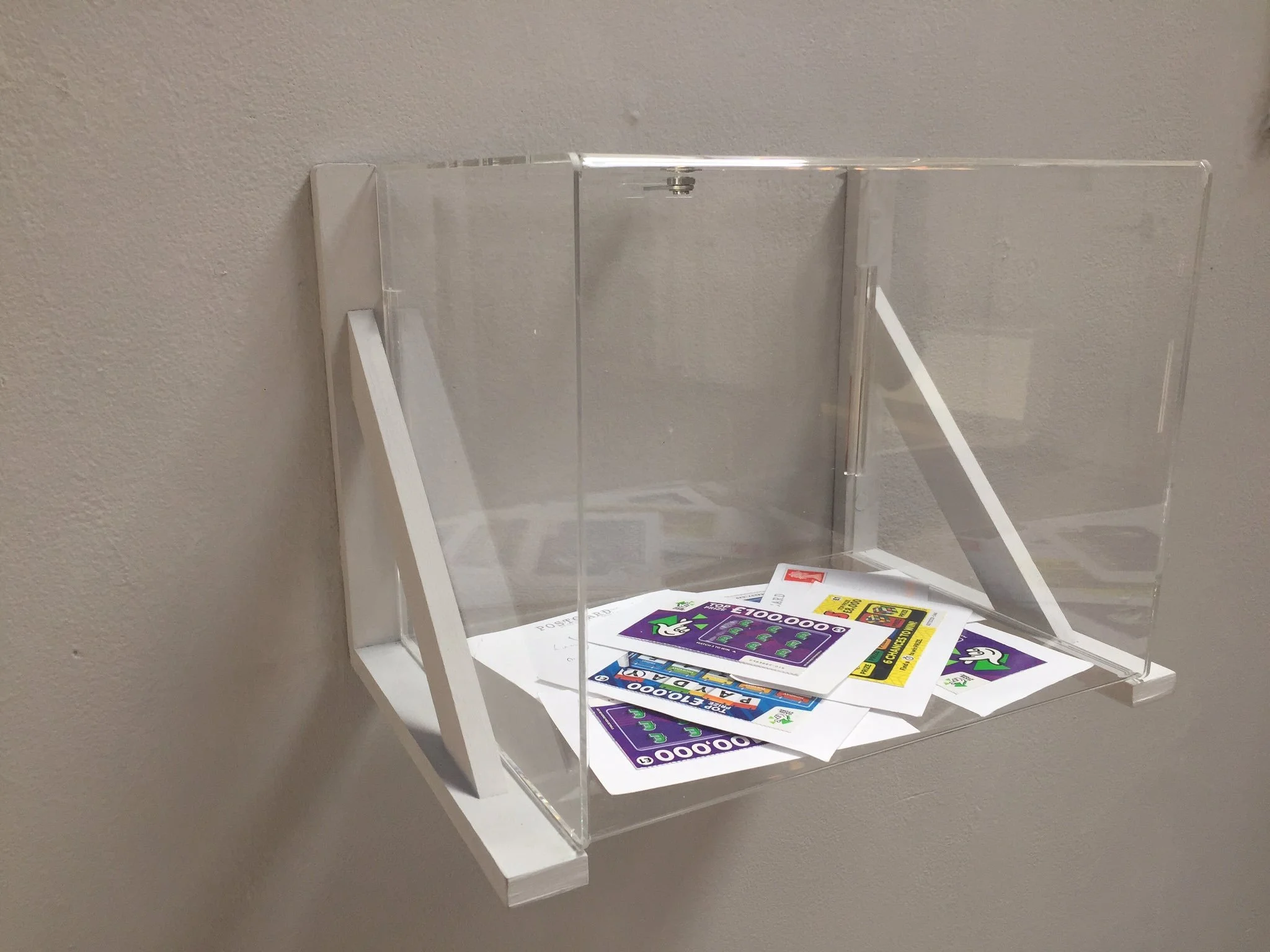 Artist — Lucy Phillips