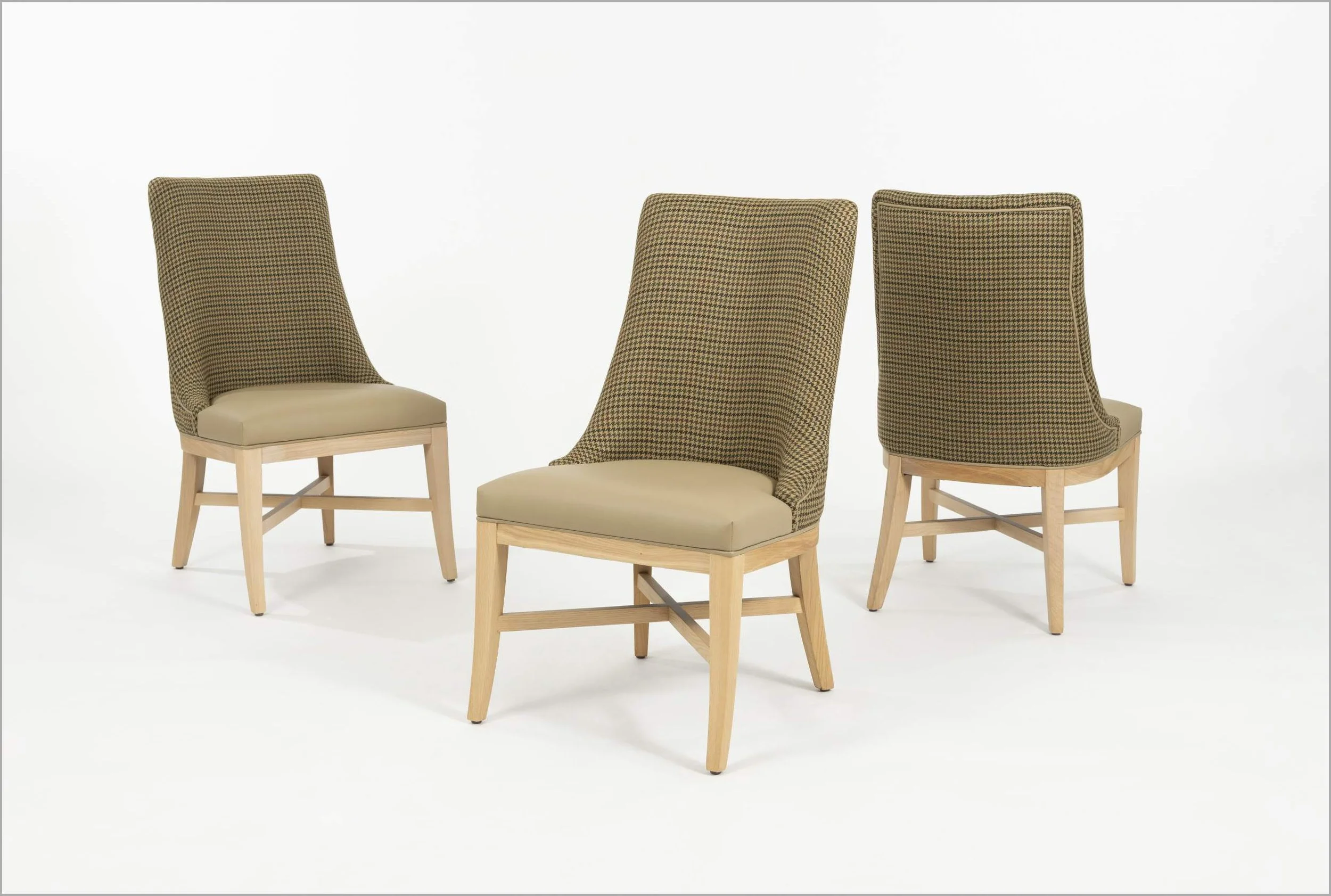 Custom Hospitality Seating — Wharton Hunt