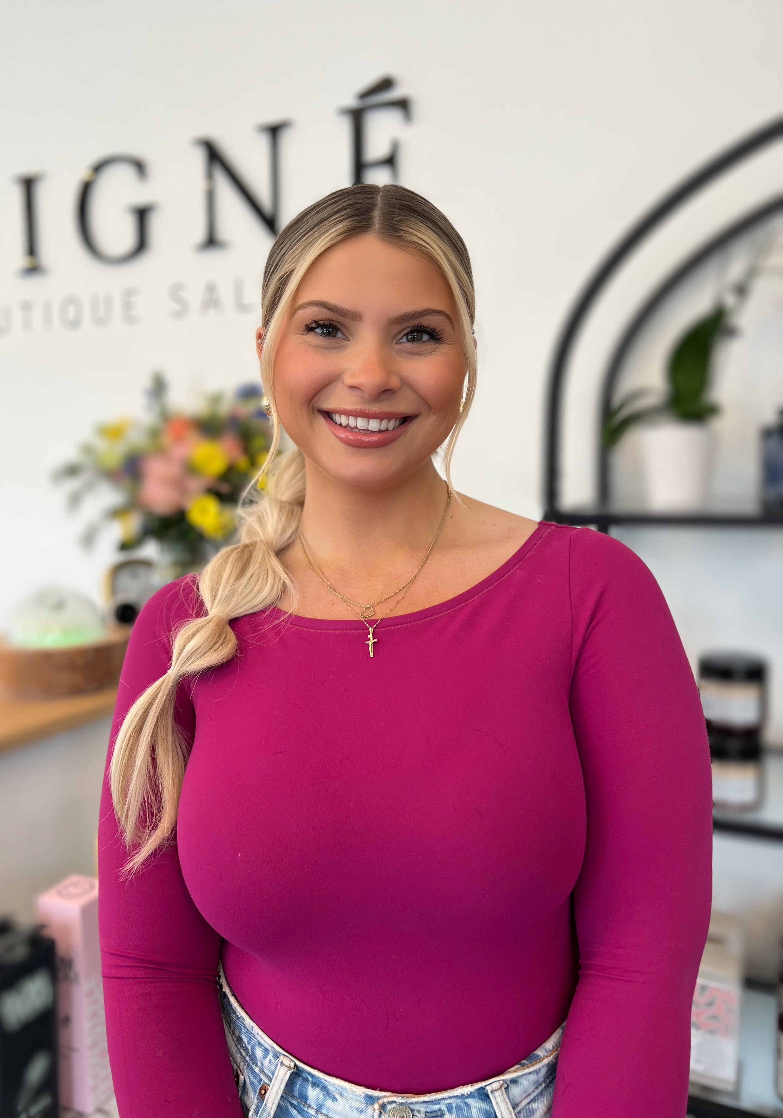 Our Team — Soigné