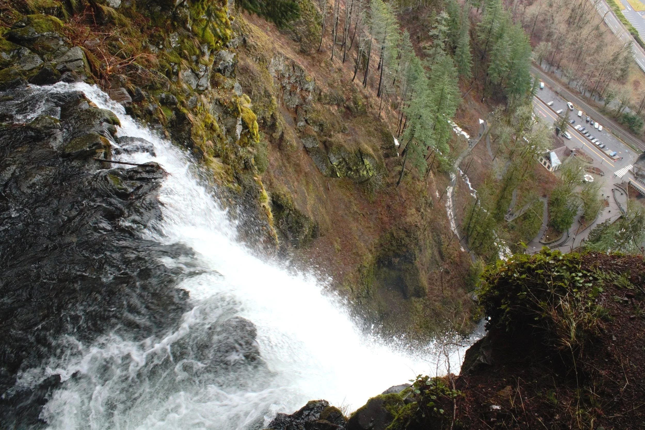 Multnomah Falls - Wahkeena Falls Loop Hike — Pines and Vines — Pines ...