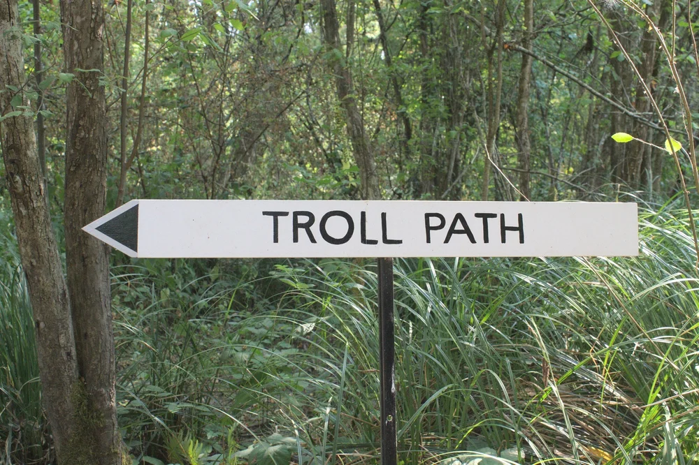 How to See Portland’s Giant Troll — Pines and Vines