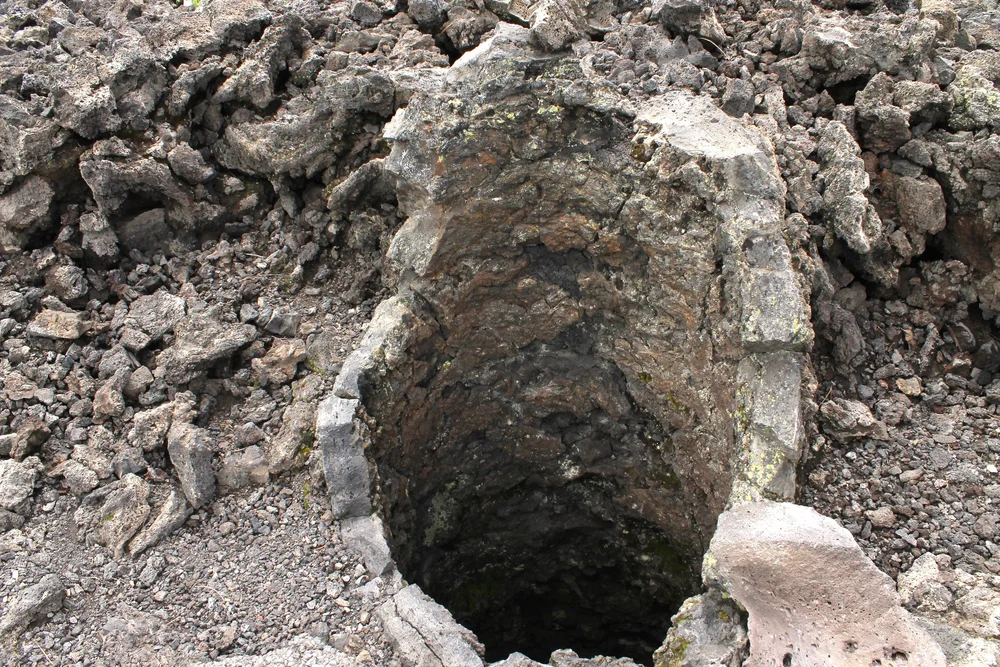 9 Fun Things to Do at Newberry Volcanic National Monument — Pines and ...