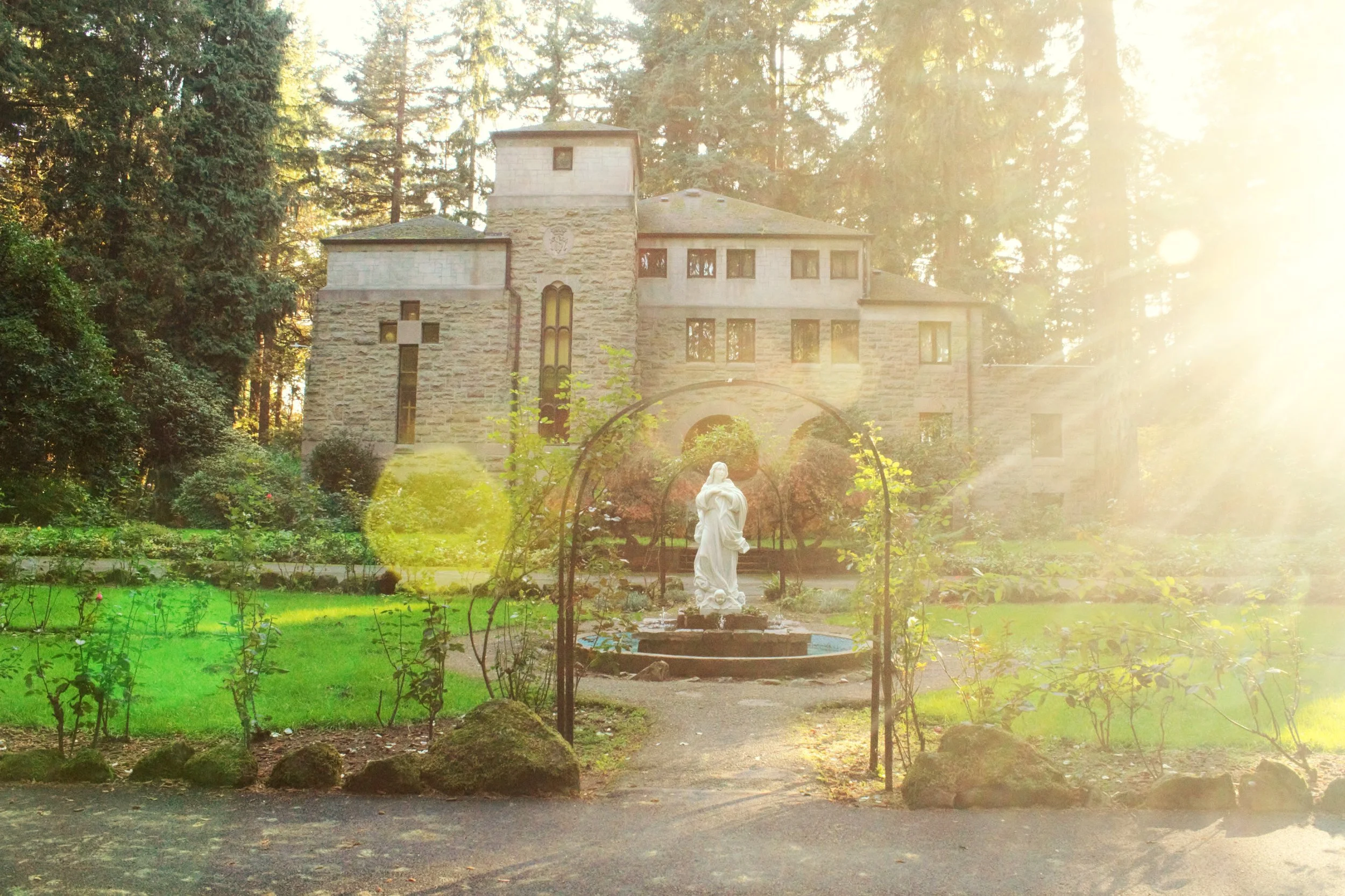 Quick Guide to Visiting the Grotto in Portland — Pines and Vines
