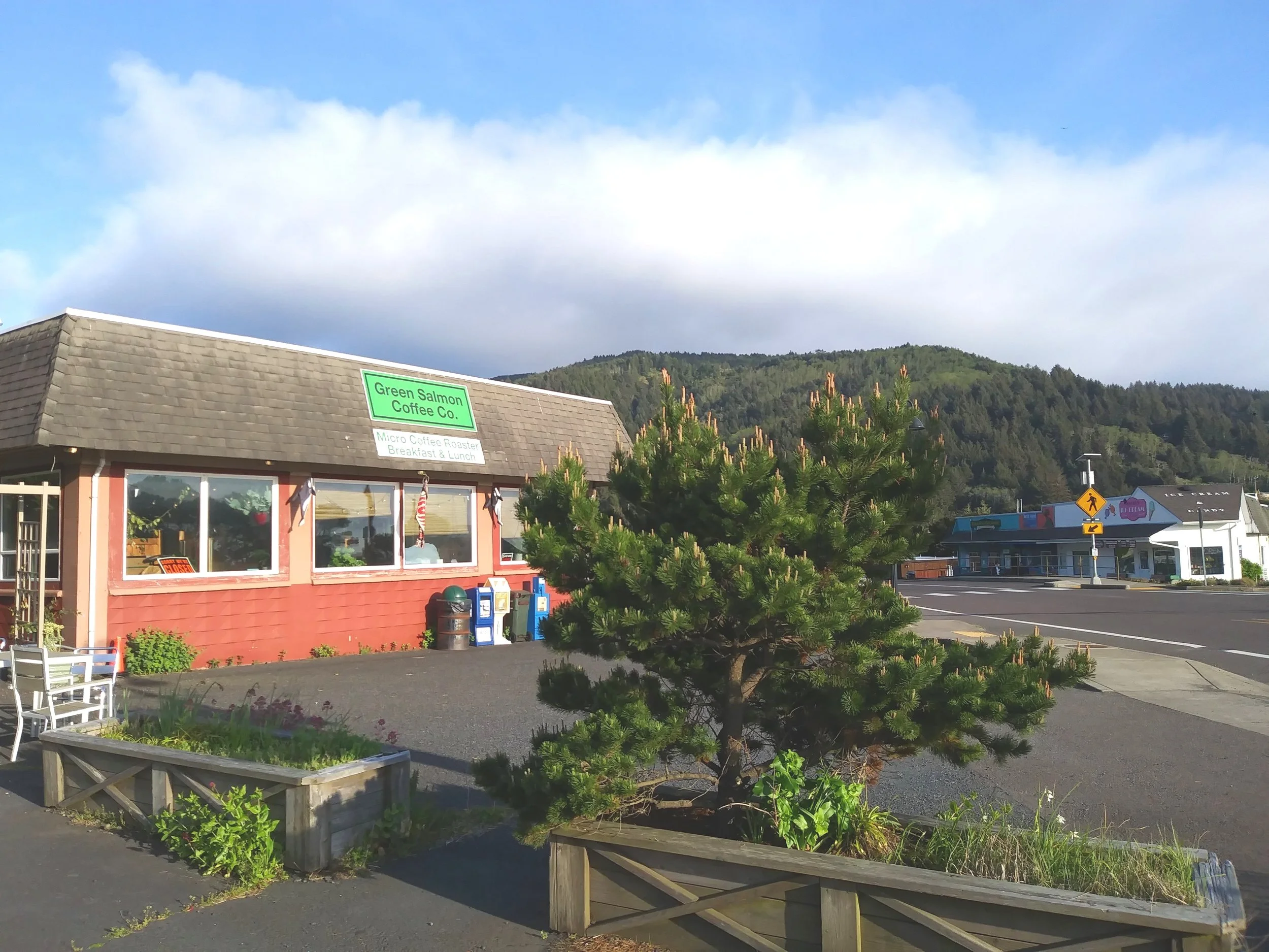 18 Fun Things to Do in Yachats, Oregon — Pines and Vines