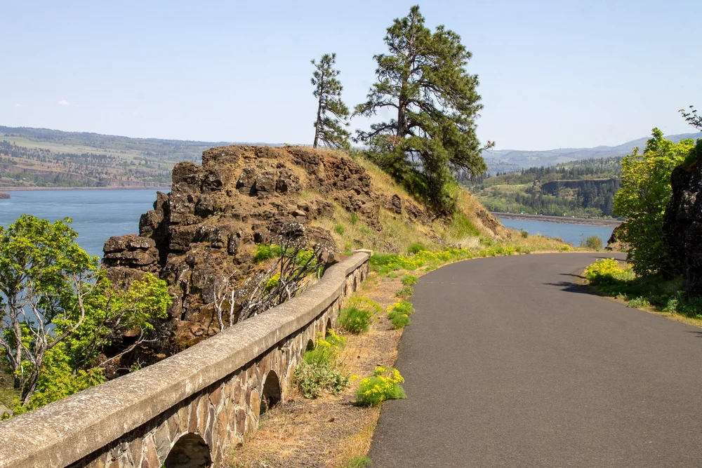 Explore the Mosier Twin Tunnels — Pines and Vines