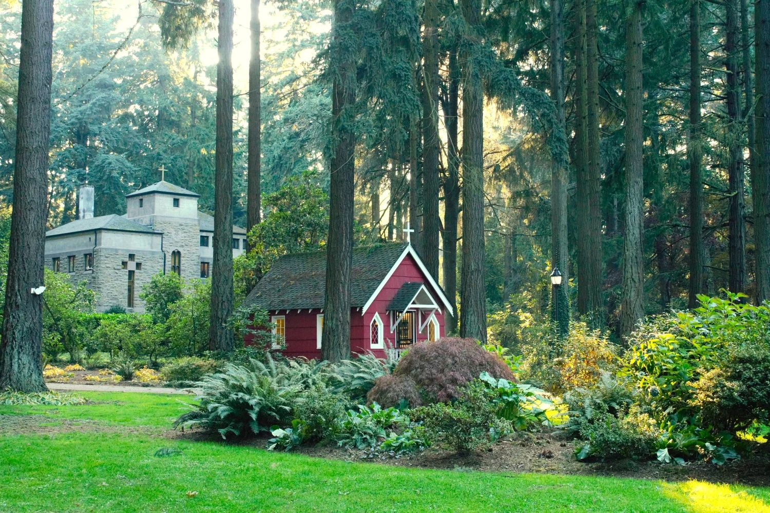 Portland’s 10 Most Beautiful Gardens — Pines and Vines