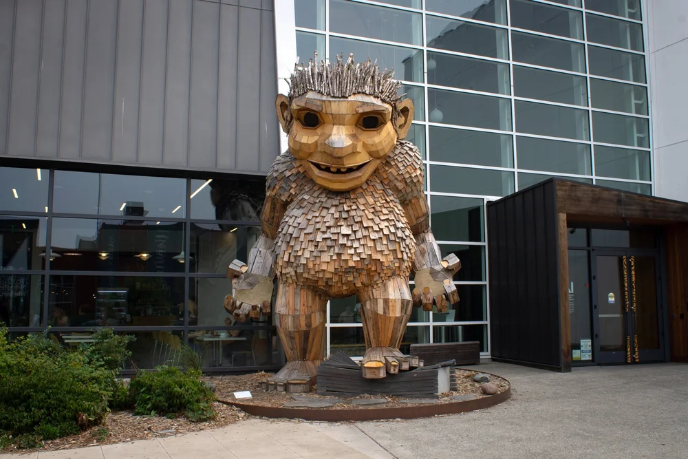 Quick Guide to Pacific Northwest Trolls — Pines and Vines