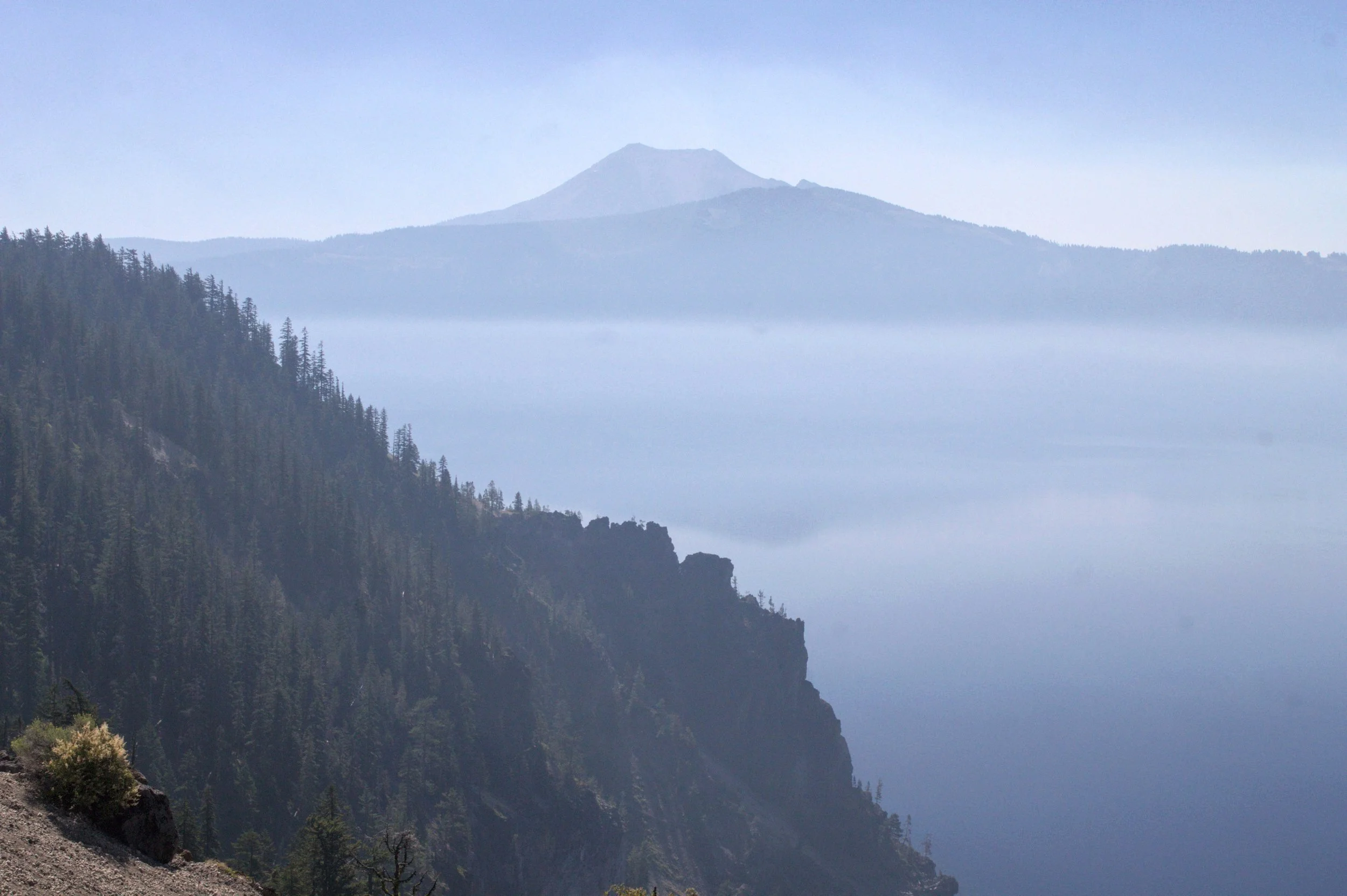 4 Magnificent Short Hikes at Crater Lake National Park (+ Quick Visitor ...