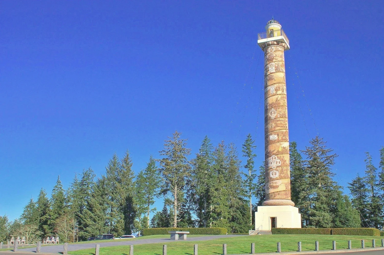 All about Visiting the Astoria Column — Pines and Vines — Pines and Vines