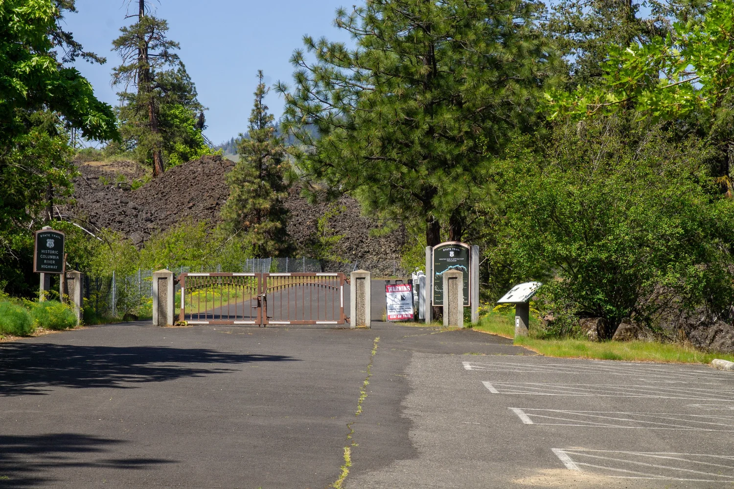 Explore the Mosier Twin Tunnels — Pines and Vines
