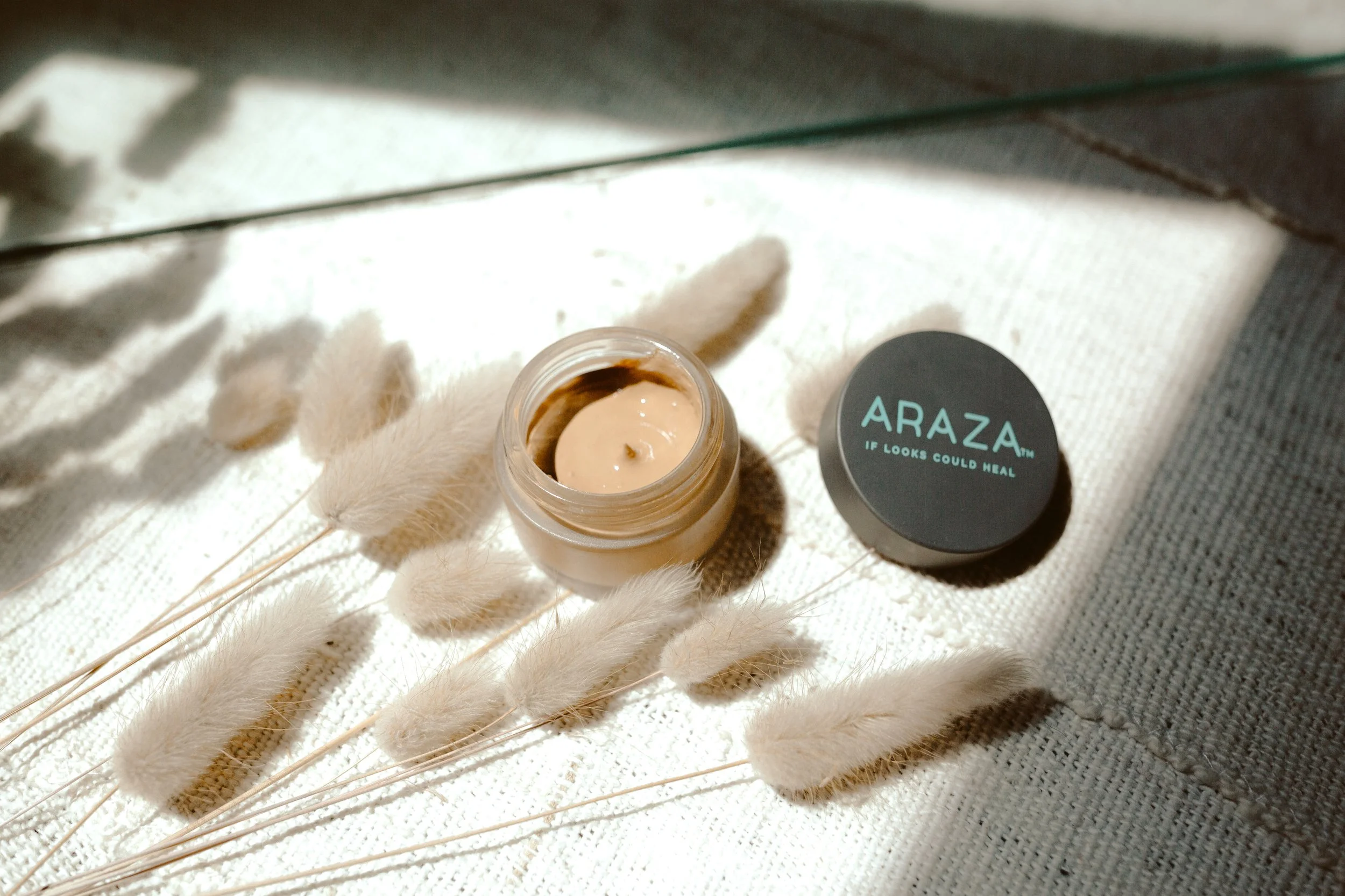 ARAZA Beauty — Wholistic Roots