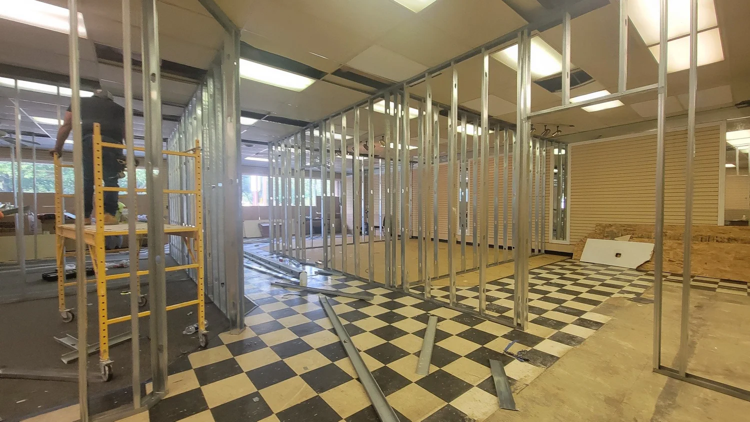 Gallery 1 — Wunderful Release Rage Room