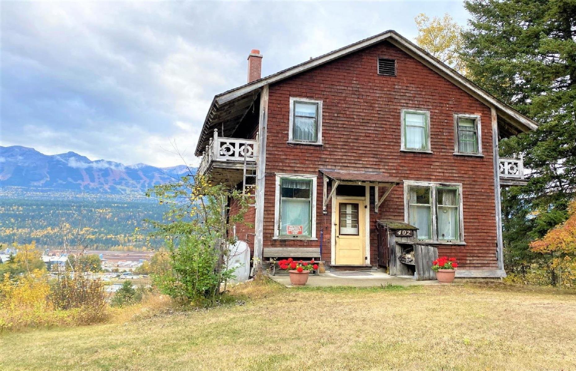 Preserving Canada’s Swiss Edelweiss Village