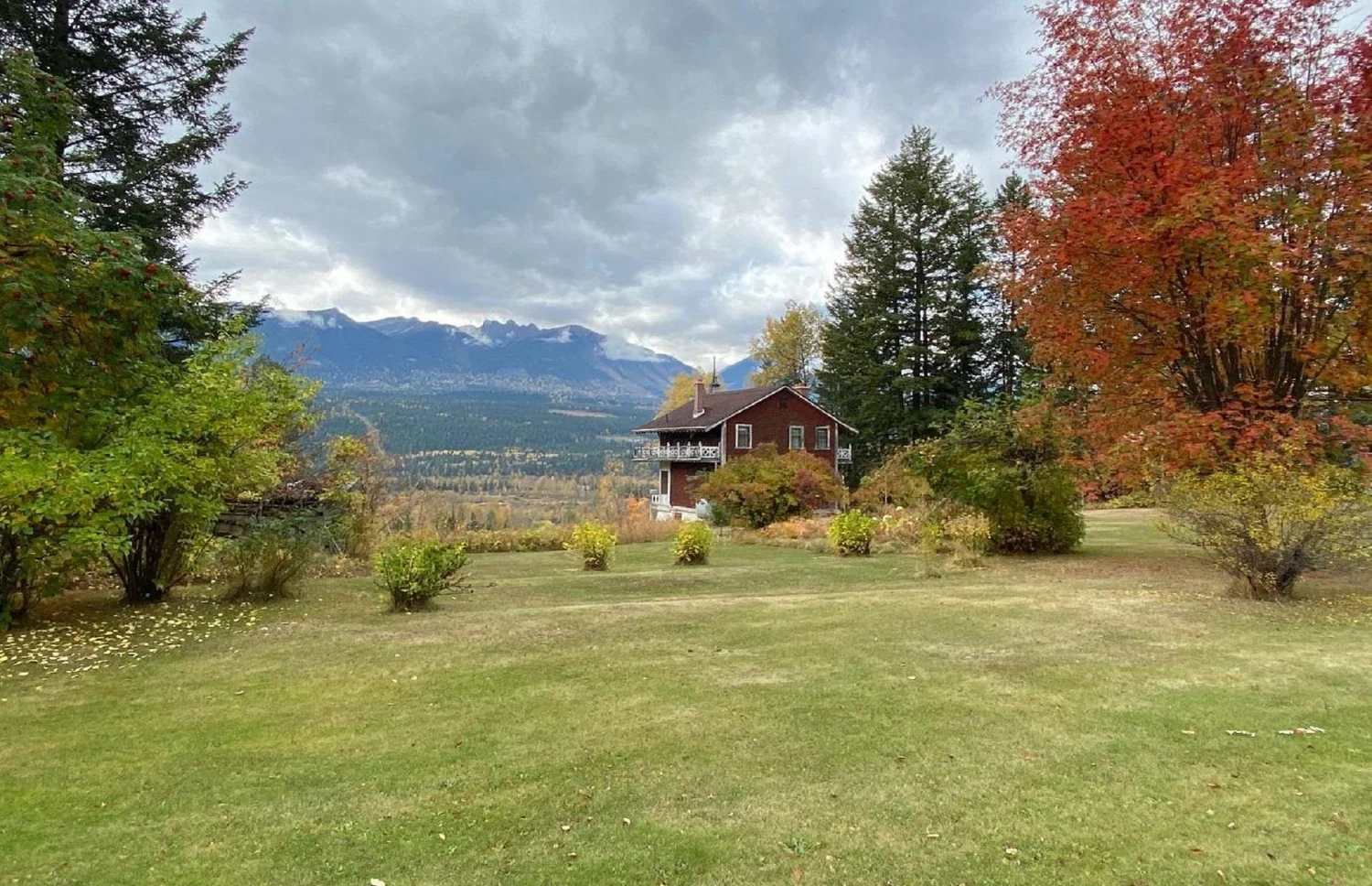 Preserving Canada’s Swiss Edelweiss Village