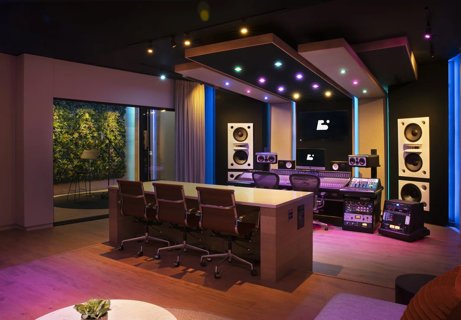 Ocean Suite — Bravo Ocean Studios