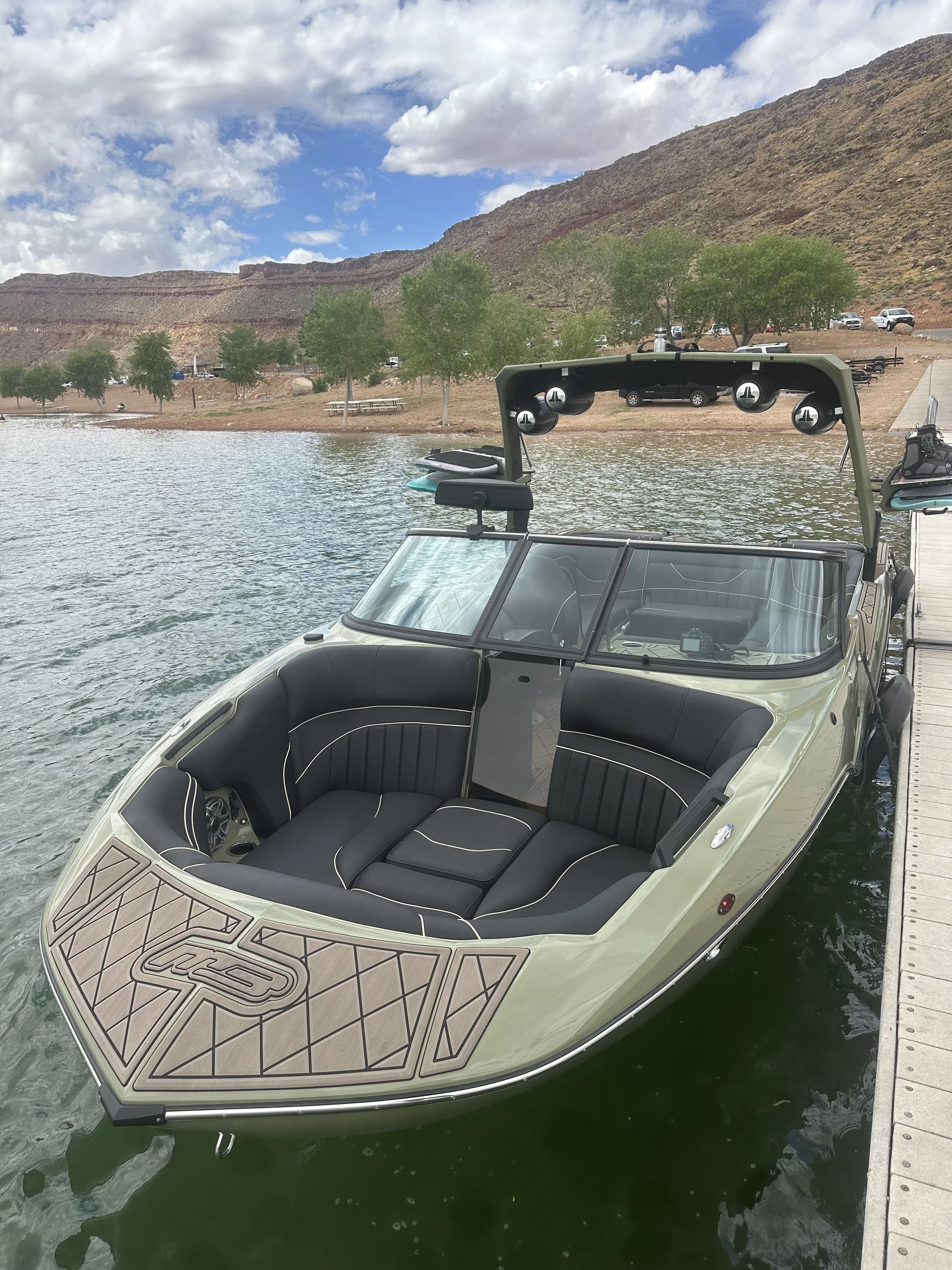 Tanner's Boat Rentals