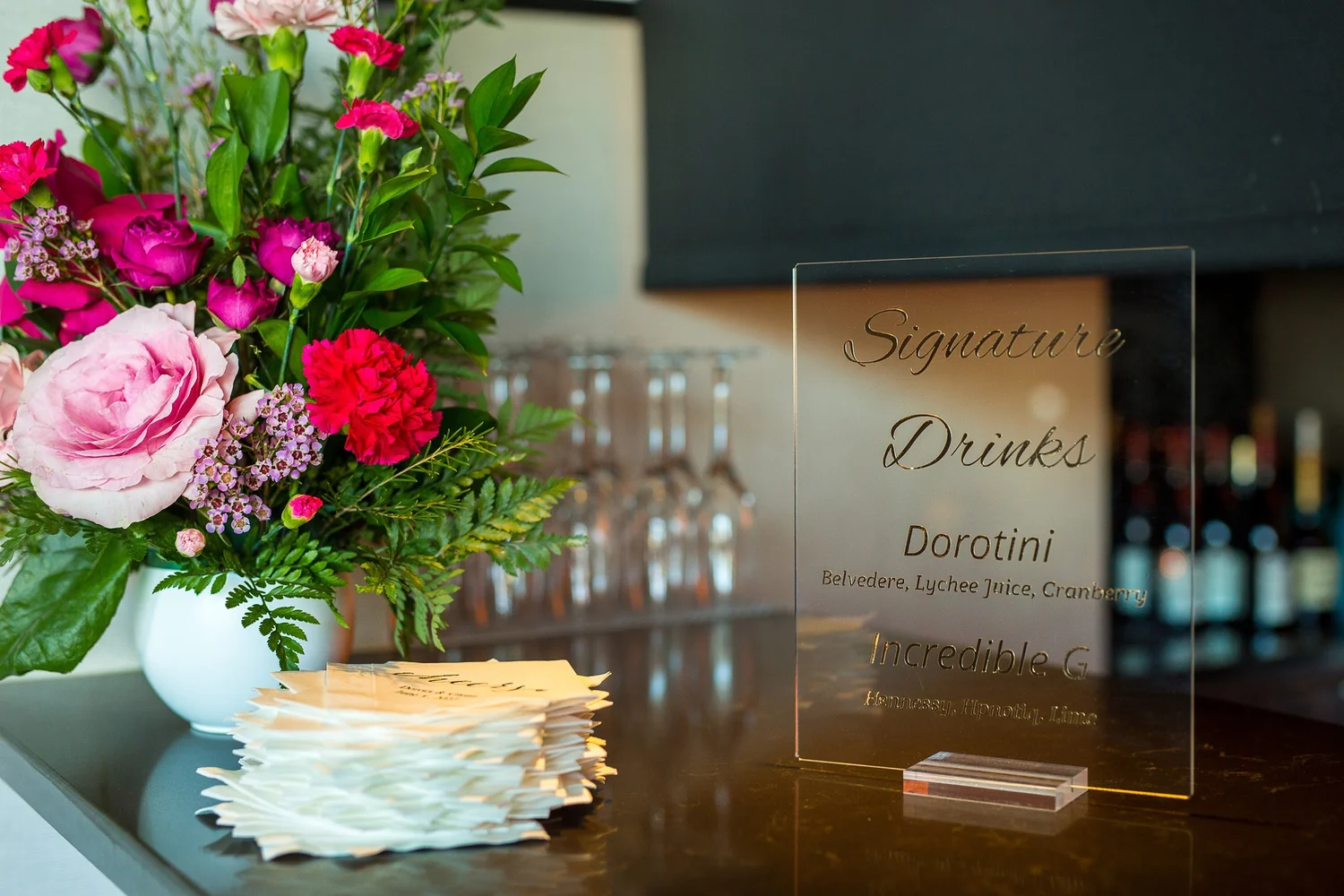 Rent Acrylic Signage | Stylish Event & Wedding Signs — All Pretty ...