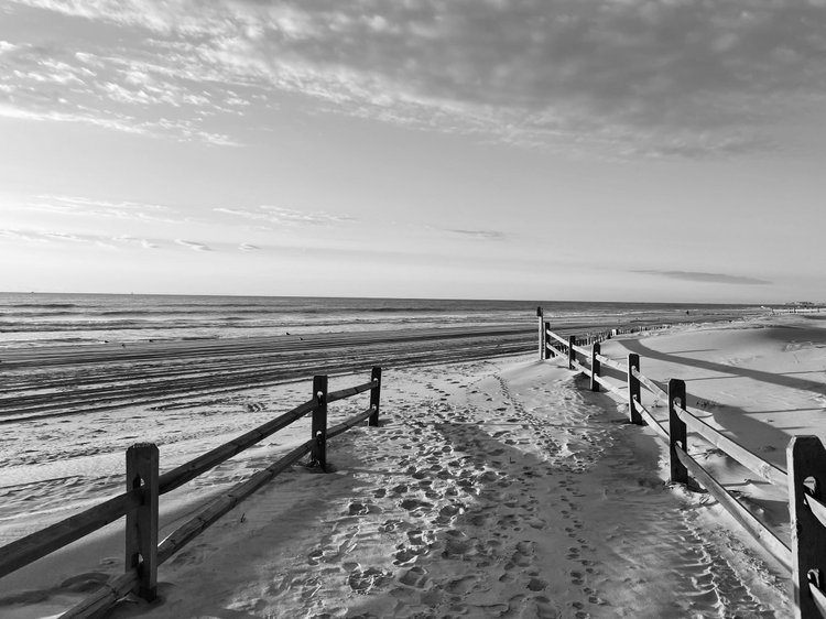 MONIKA'S BOUTIQUE SALON