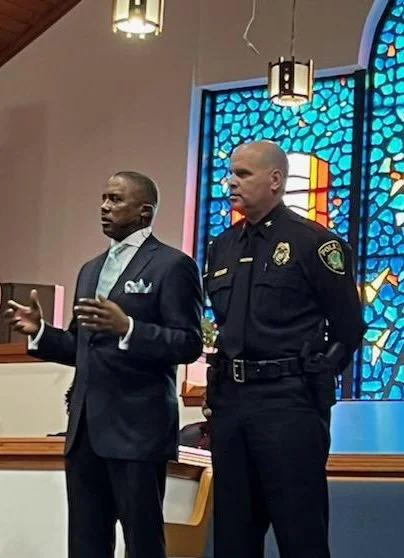 Pastor Engages Local Police for Community Change — VisitAEC.org