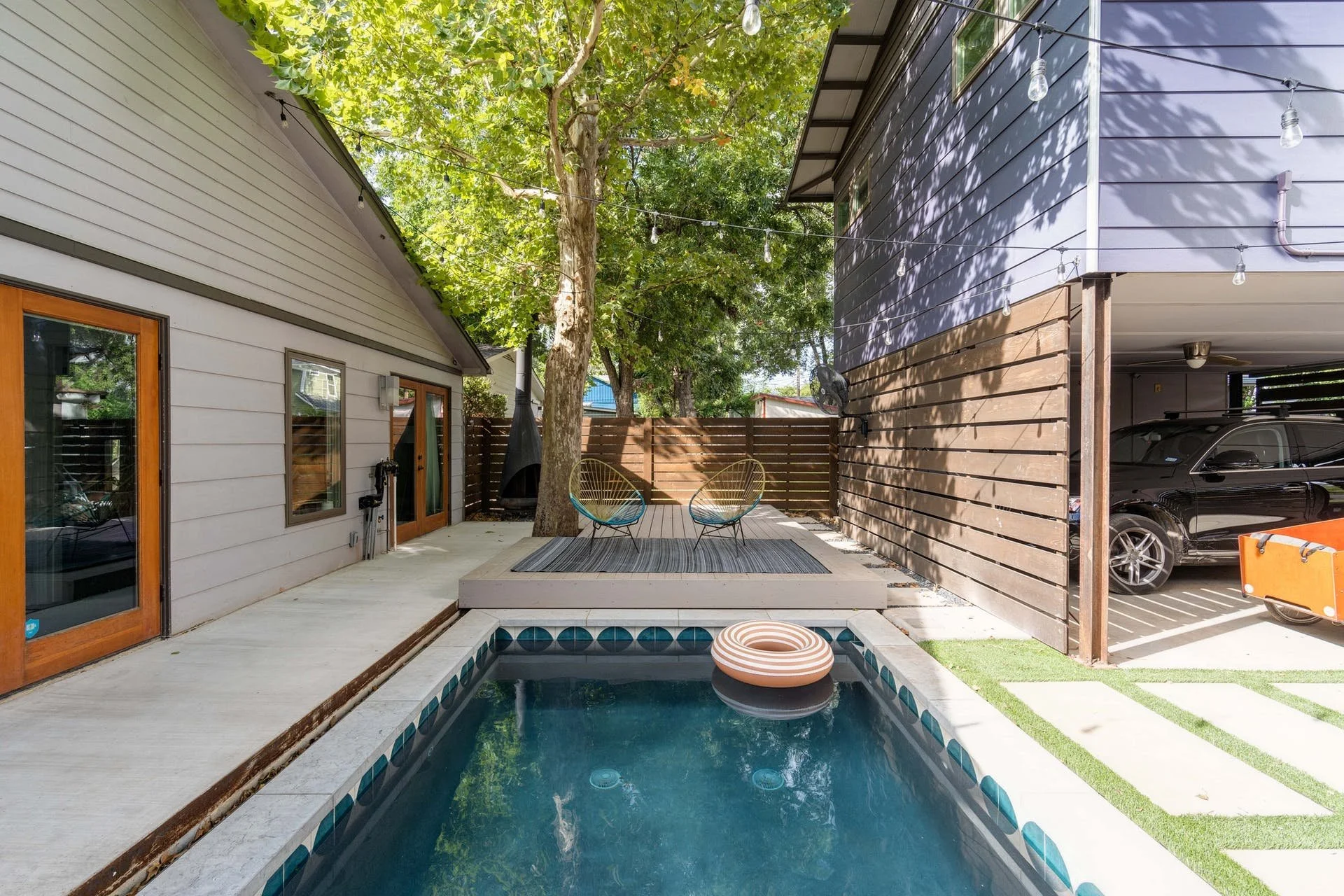 Hyde Park Hideaway — Texas Tiny Pools