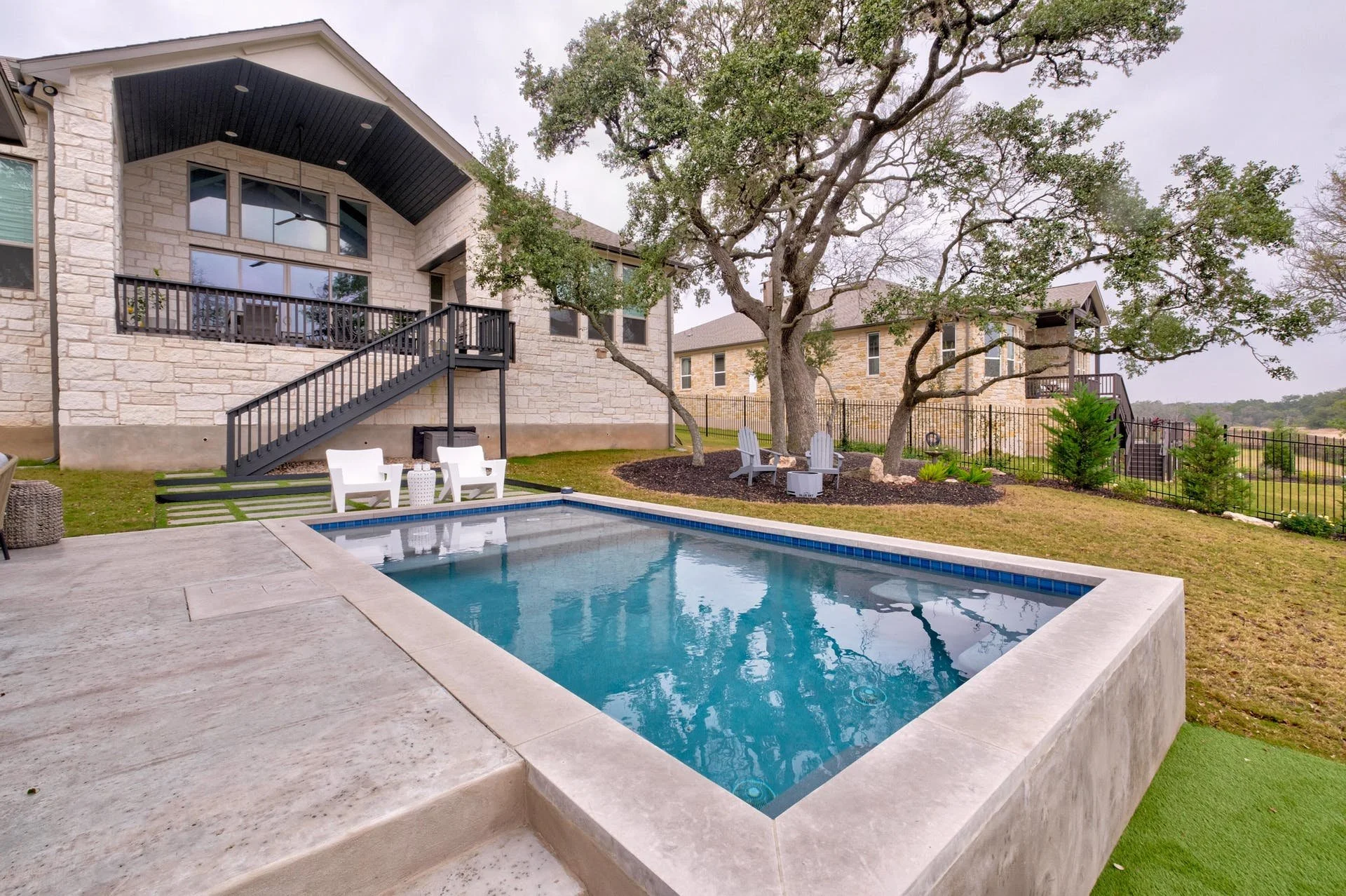 Splash & Putt — Texas Tiny Pools