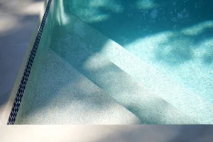 Oakmont Escape — Texas Tiny Pools