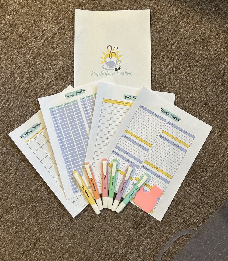 6 Budget Binder Ideas And How to Make One! — Simplicity & Sunshine