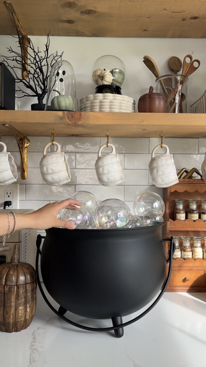 How to DIY a Bubbling Cauldron — The Kwendy Home