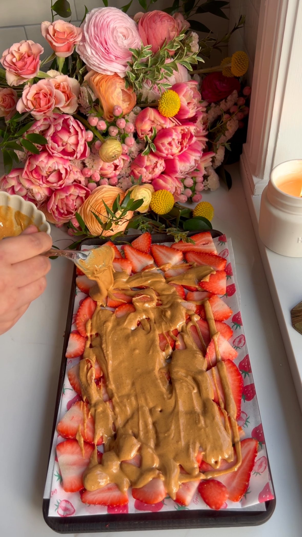 How to Make Strawberry Bark — The Kwendy Home